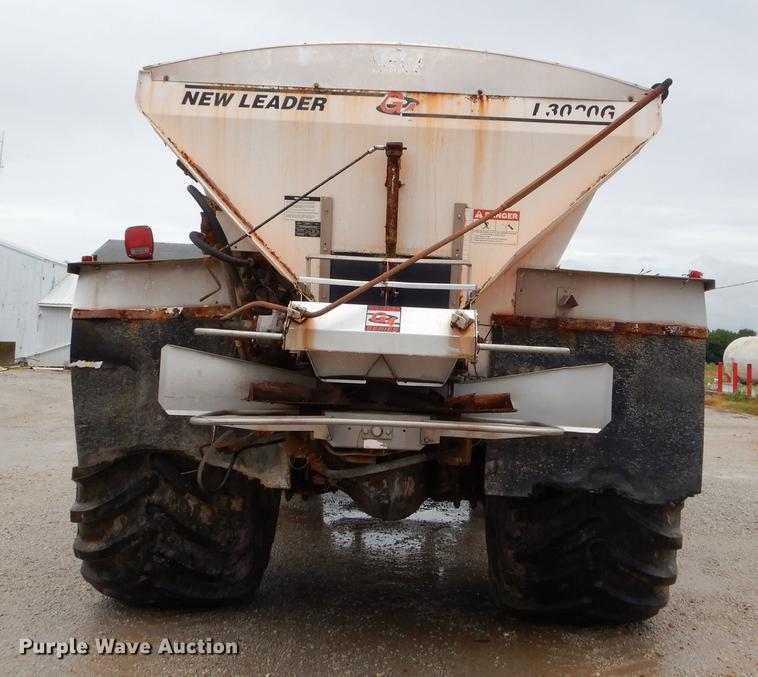 1997 International 2554 applicator truck in Carthage, MO | Item ED9317 ...