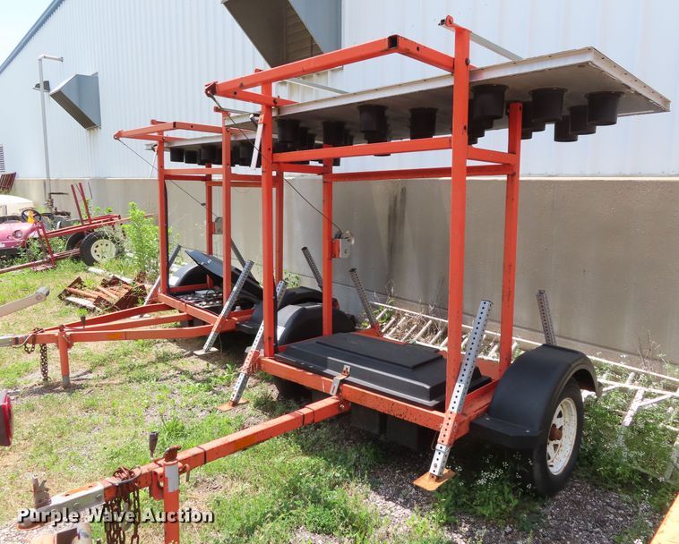 Trafcon arrow board trailer in Kansas City, KS | Item DD6272 sold ...
