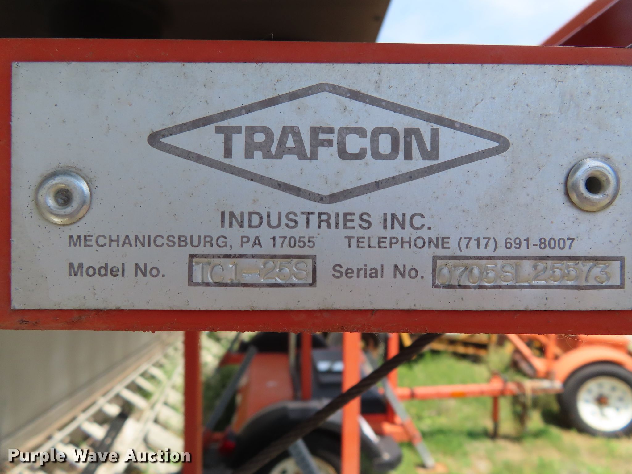 Trafcon TC1-25S arrow board trailer in Kansas City, KS | Item DD6271 ...