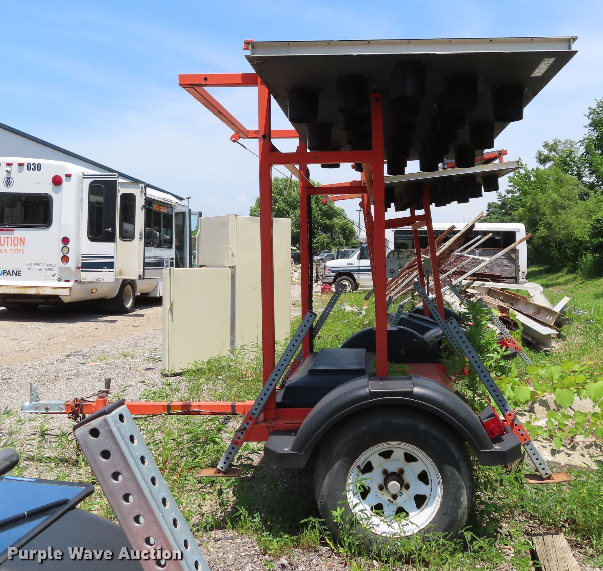 Trafcon TC1-25S arrow board trailer in Kansas City, KS | Item DD6274 ...