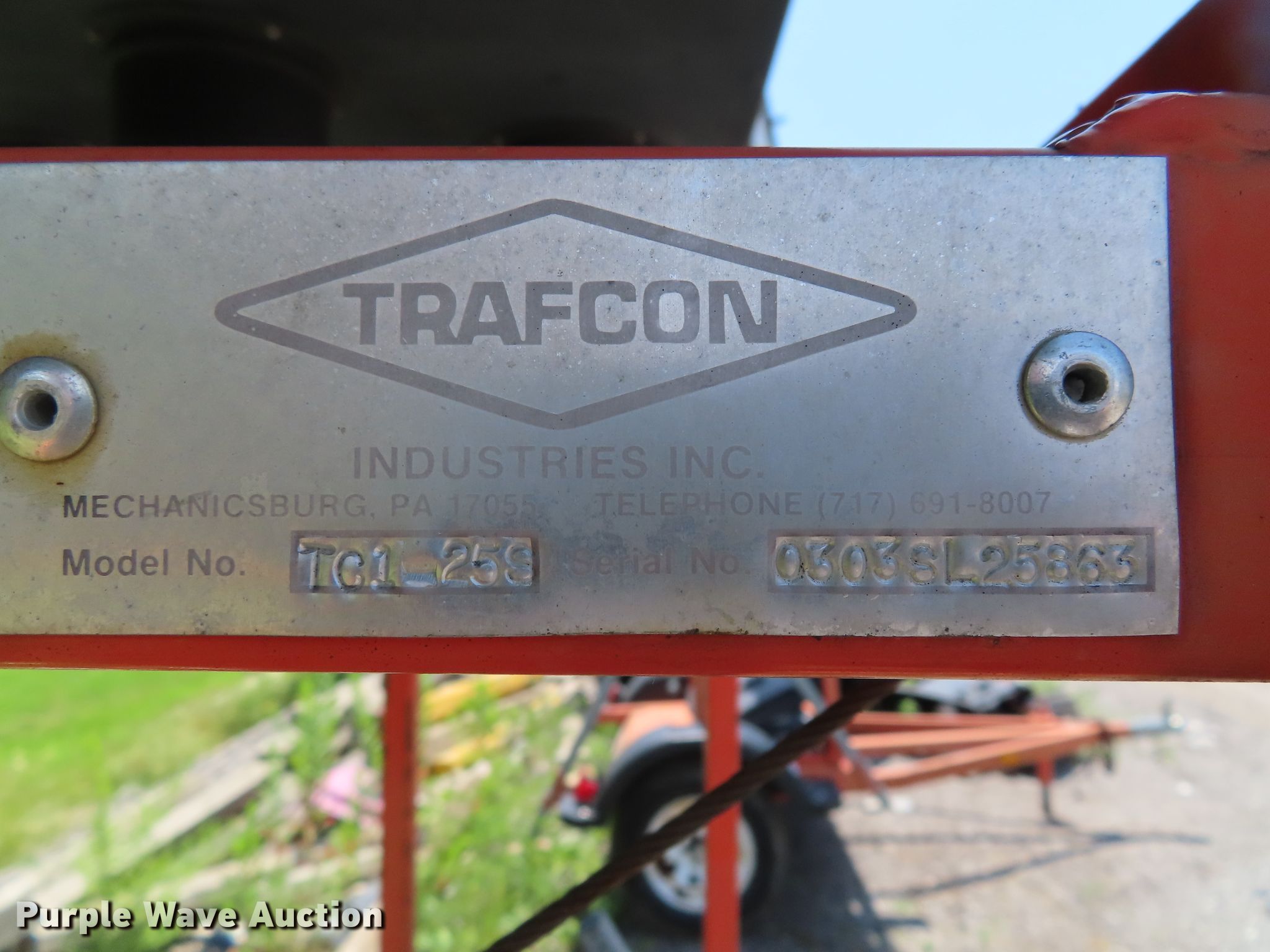 Trafcon TC1-25S arrow board trailer in Kansas City, KS | Item DD6274 ...