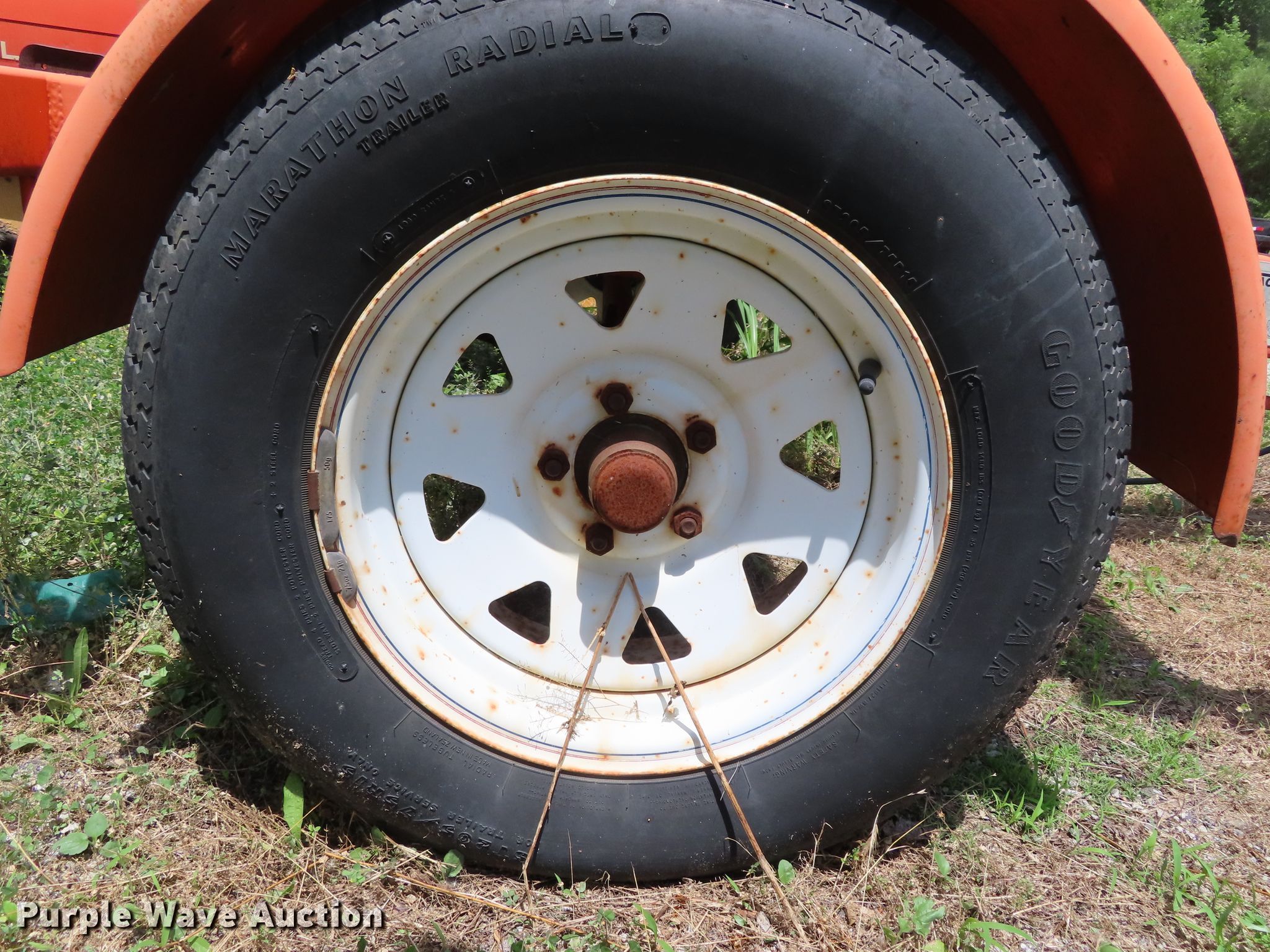 2004 VerMac ST-4815 arrow board trailer in Kansas City, KS | Item DD6278 sold | Purple Wave