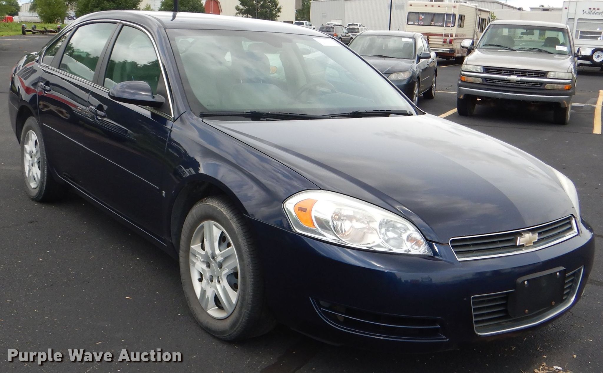 2008 Chevrolet Impala LS in Manhattan, KS | Item DG4775 sold | Purple Wave