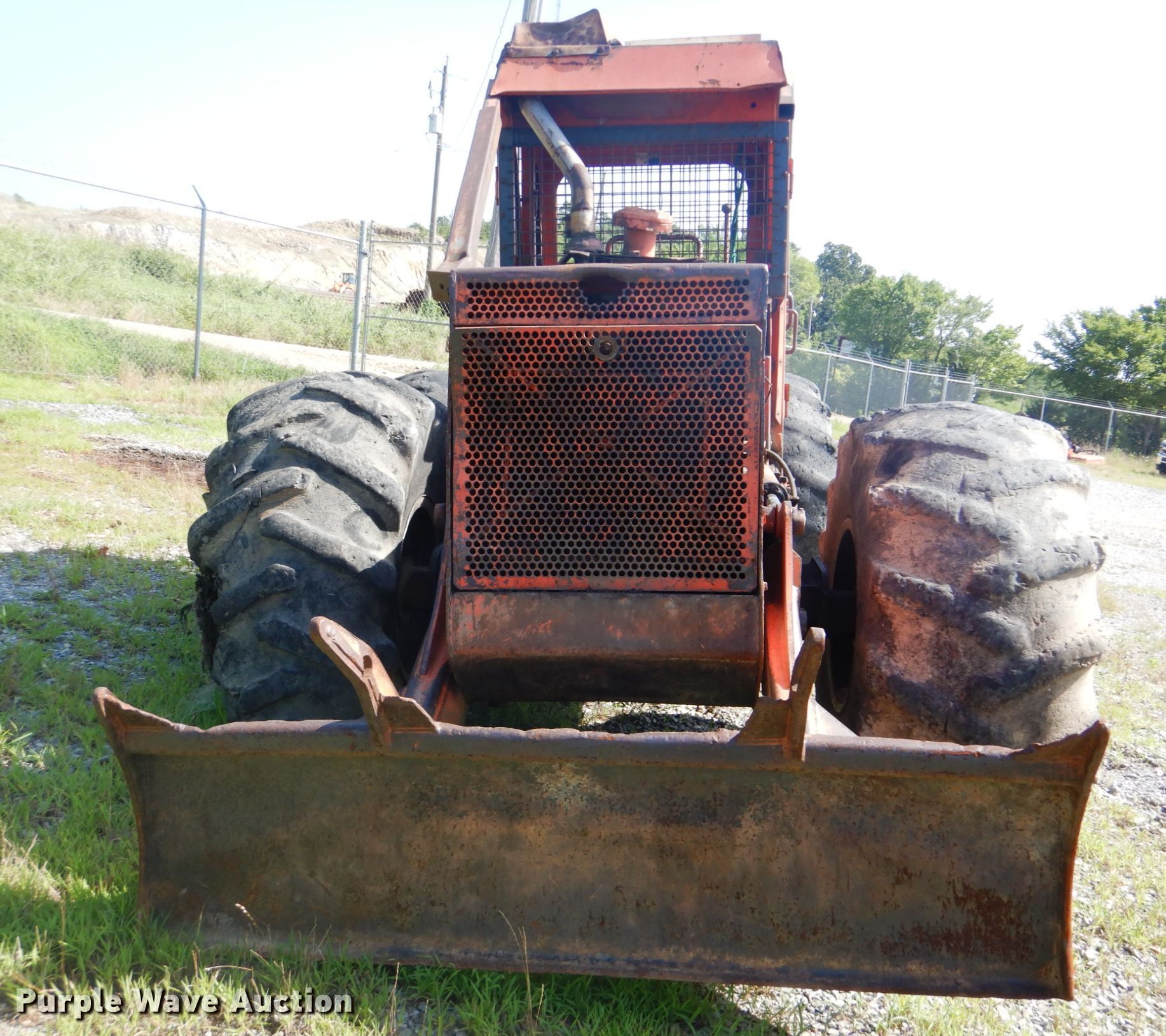 1989 Timberjack 380 skidder in Atoka, OK | Item FT9259 sold | Purple Wave