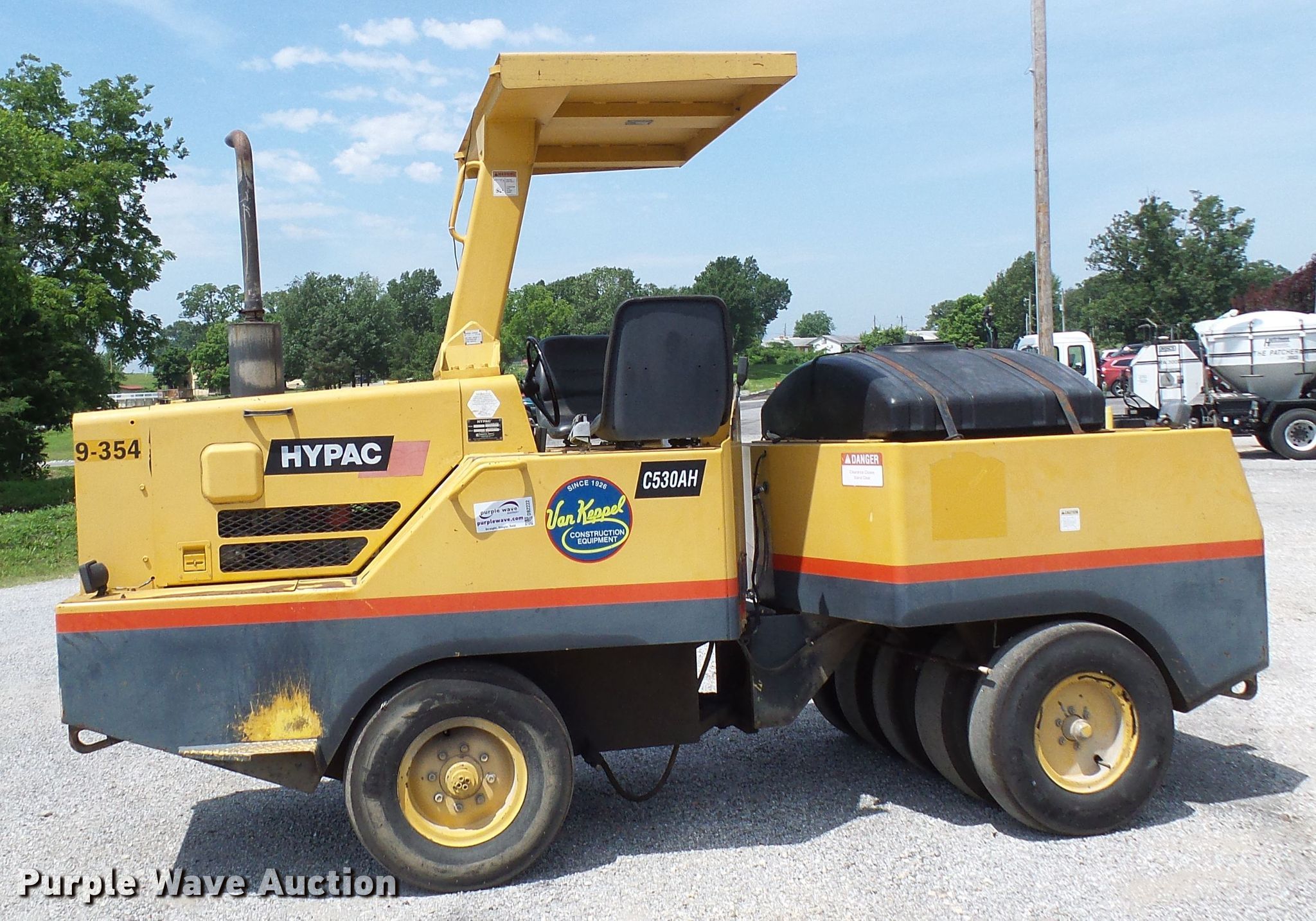 2000 Hypac C530AH pneumatic roller in Cassville, MO | Item DB2222 sold ...