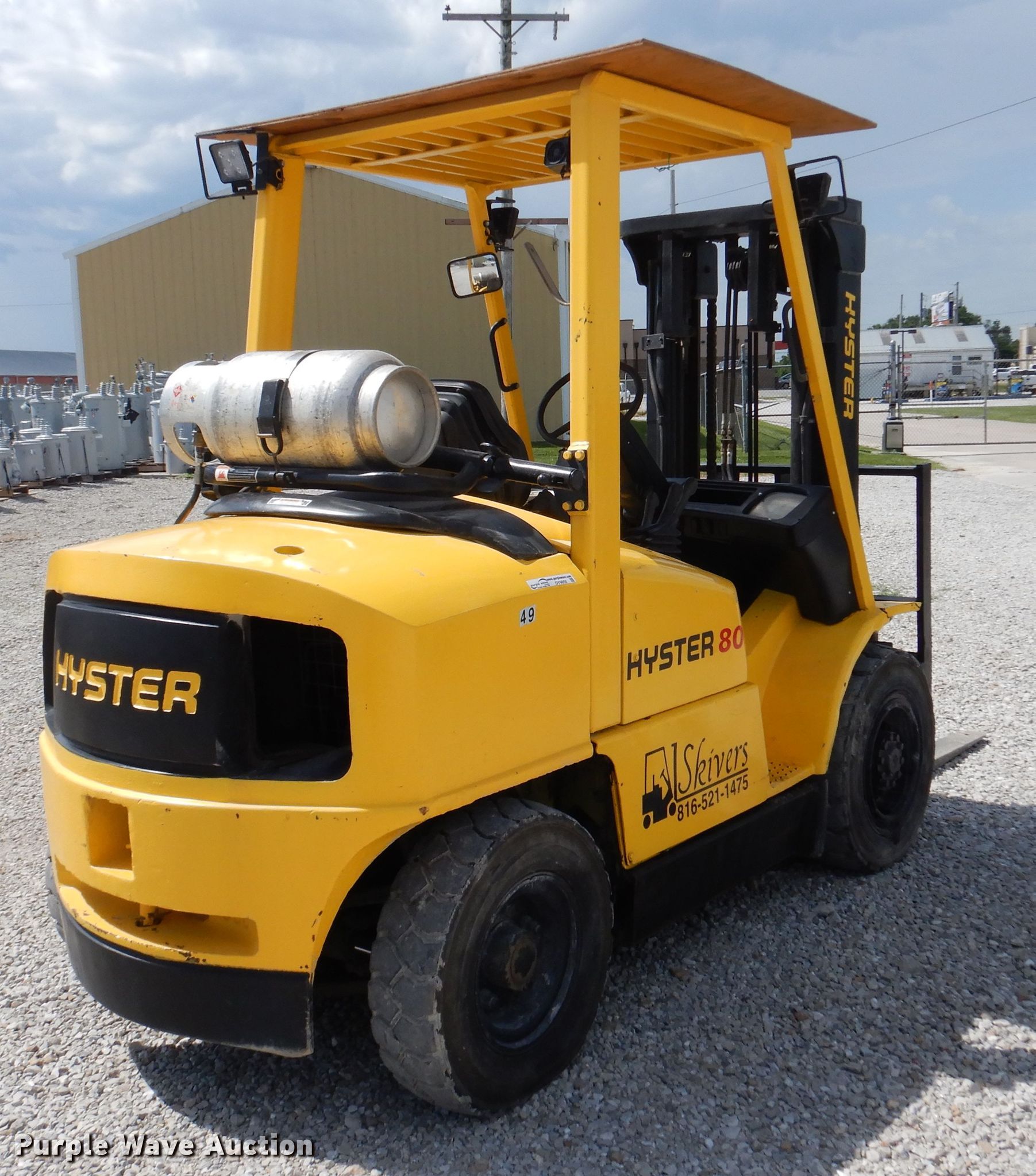 Hyster H80XM forklift in Clinton, MO | Item DY9850 sold | Purple Wave