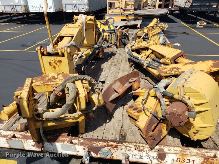 (2) Vermeer VP-3650 vibratory plow attachments in Kansas City, MO ...