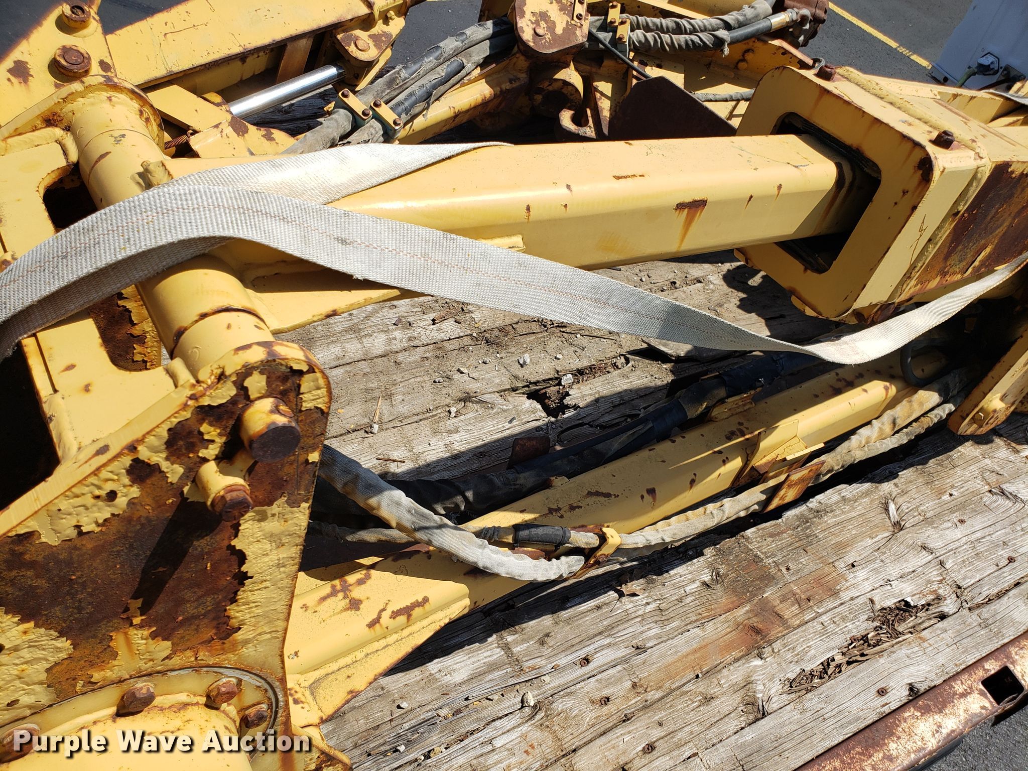 (2) Vermeer VP-3650 vibratory plow attachments in Kansas City, MO ...