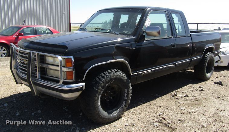 1993 Chevrolet K2500 Ext. Cab pickup truck in Colby, KS | Item DB4953 ...