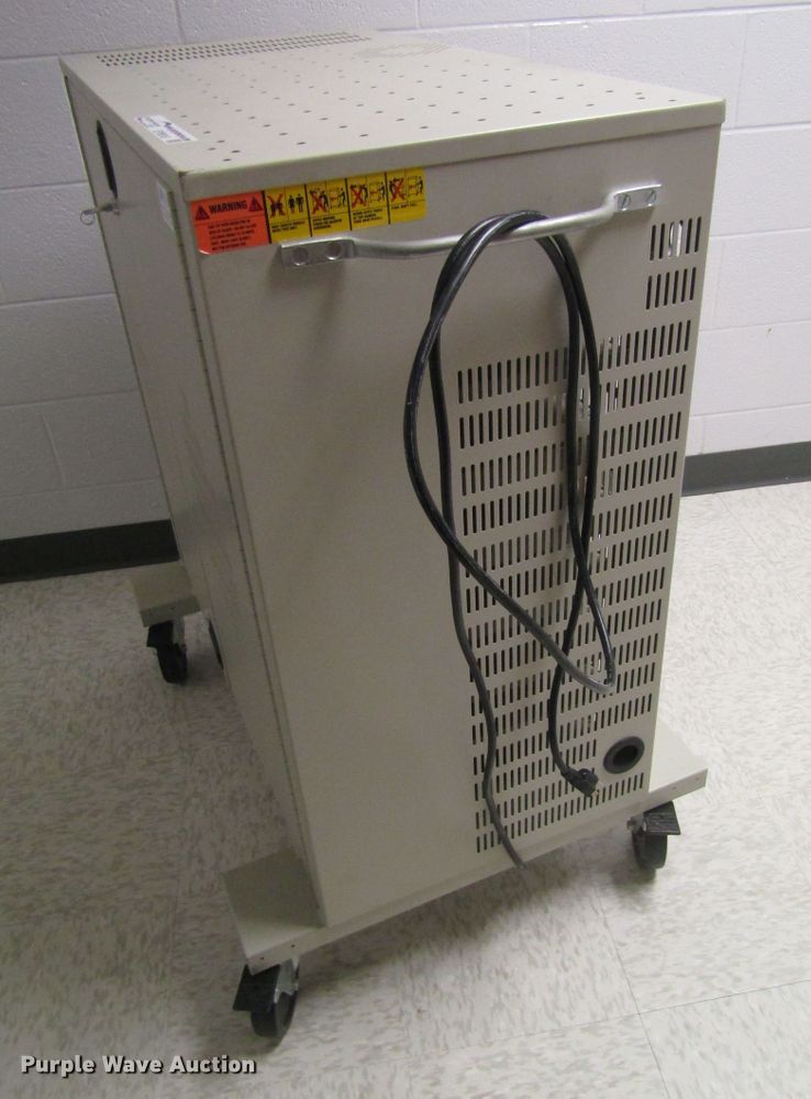 Laptop metal security cart in Colby, KS | Item EY9518 sold | Purple Wave