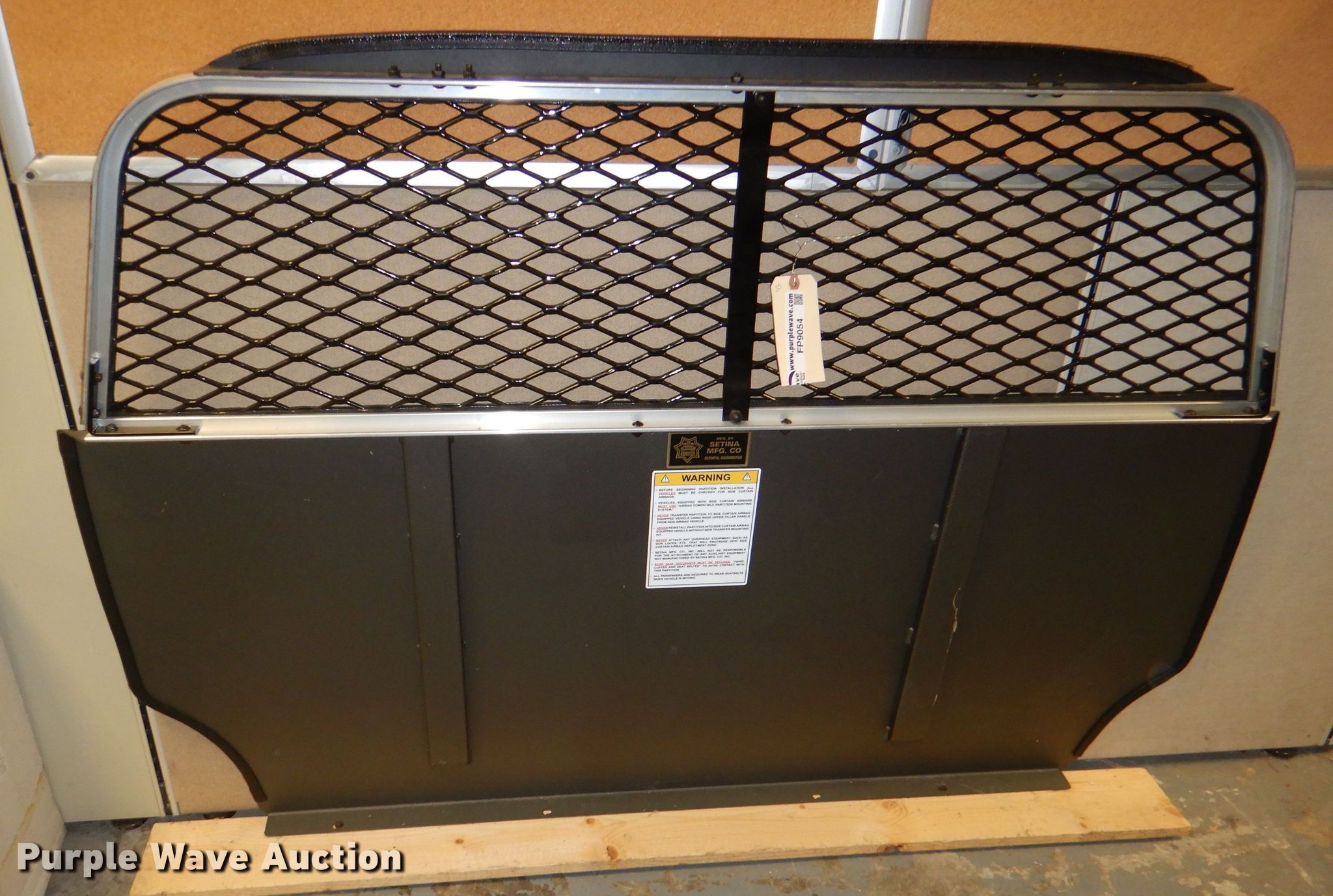 (34) Setina expanded metal rear partitions in Topeka, KS | Item FP9054 ...