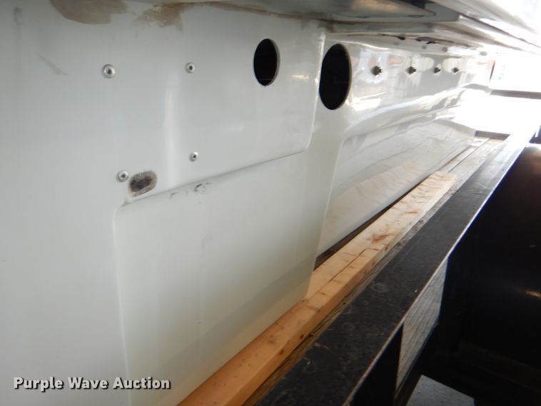 Maranda M170 utility bed topper in Manhattan, KS | Item DG4784 for sale ...