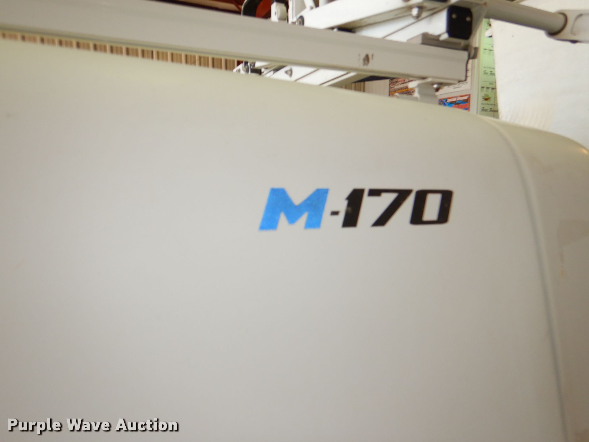 Maranda M170 utility bed topper in Manhattan, KS | Item DG4784 for sale ...