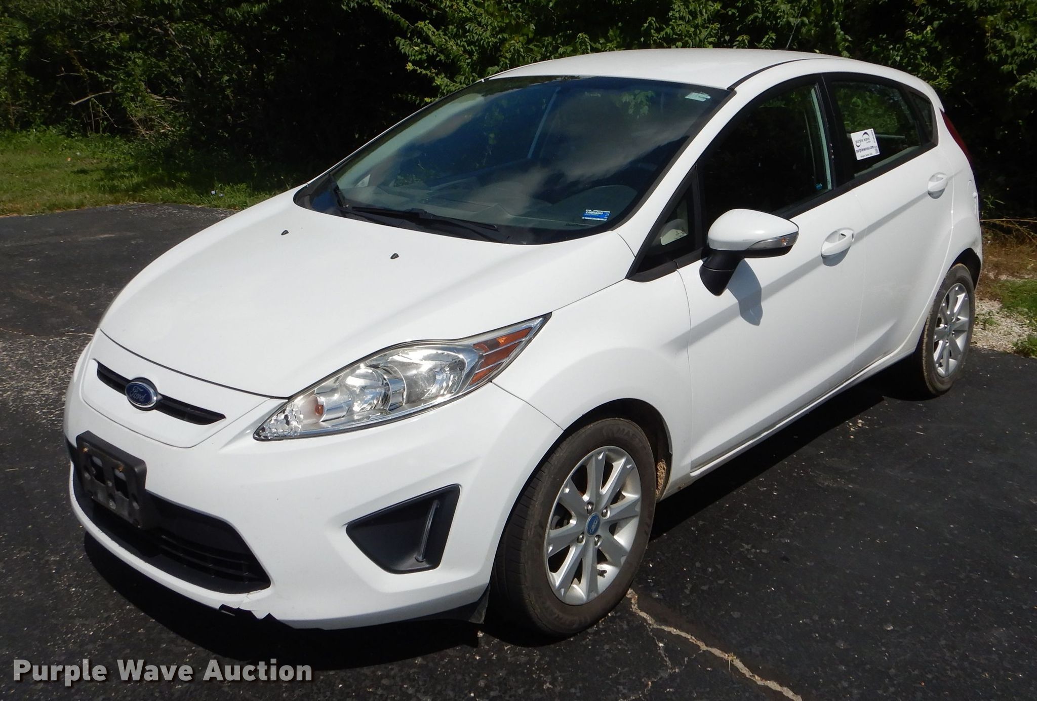 2013 Ford Fiesta SE in Fulton, MO | Item DH6009 sold | Purple Wave