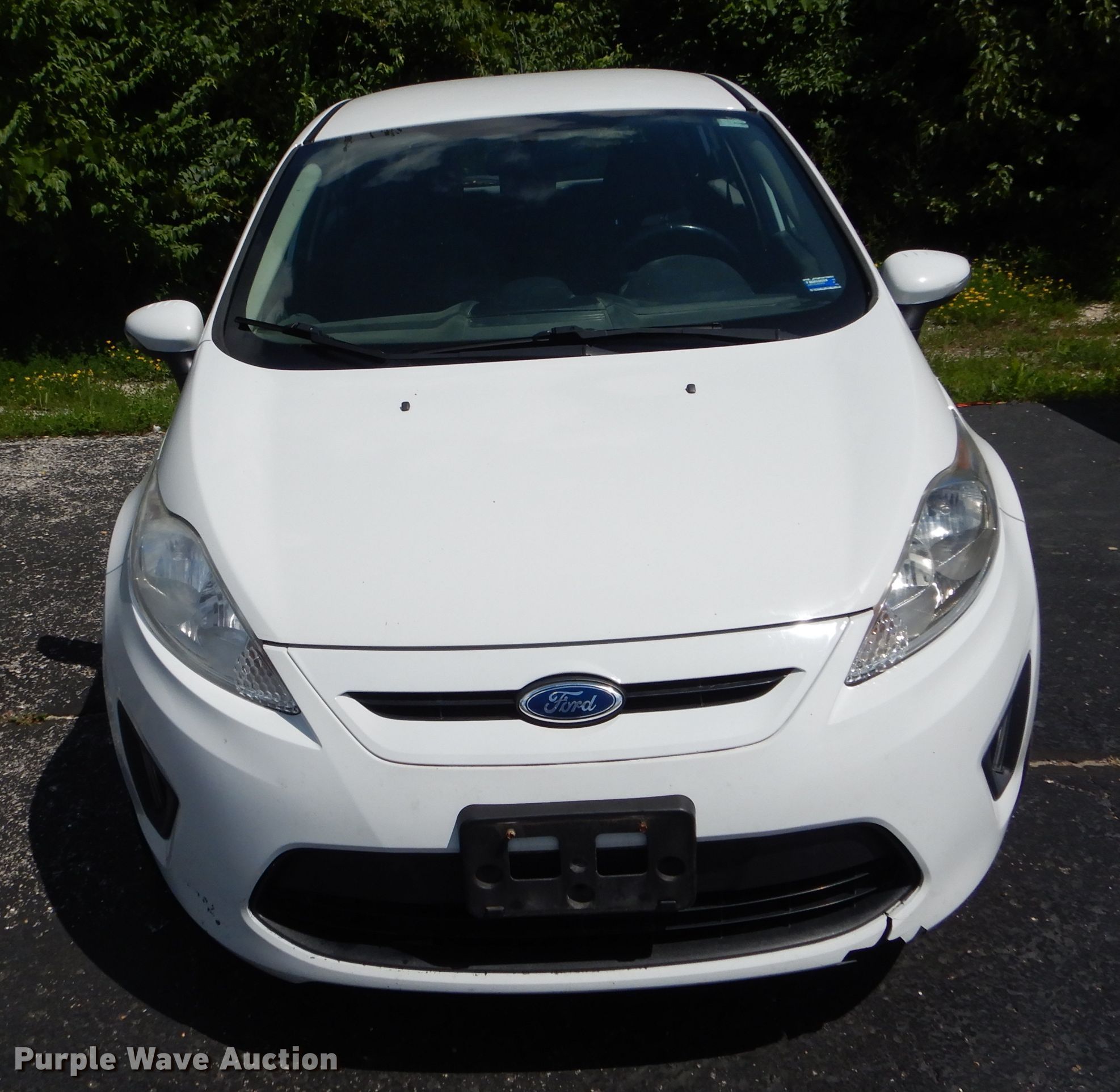 2013 Ford Fiesta SE in Fulton, MO | Item DH6009 sold | Purple Wave