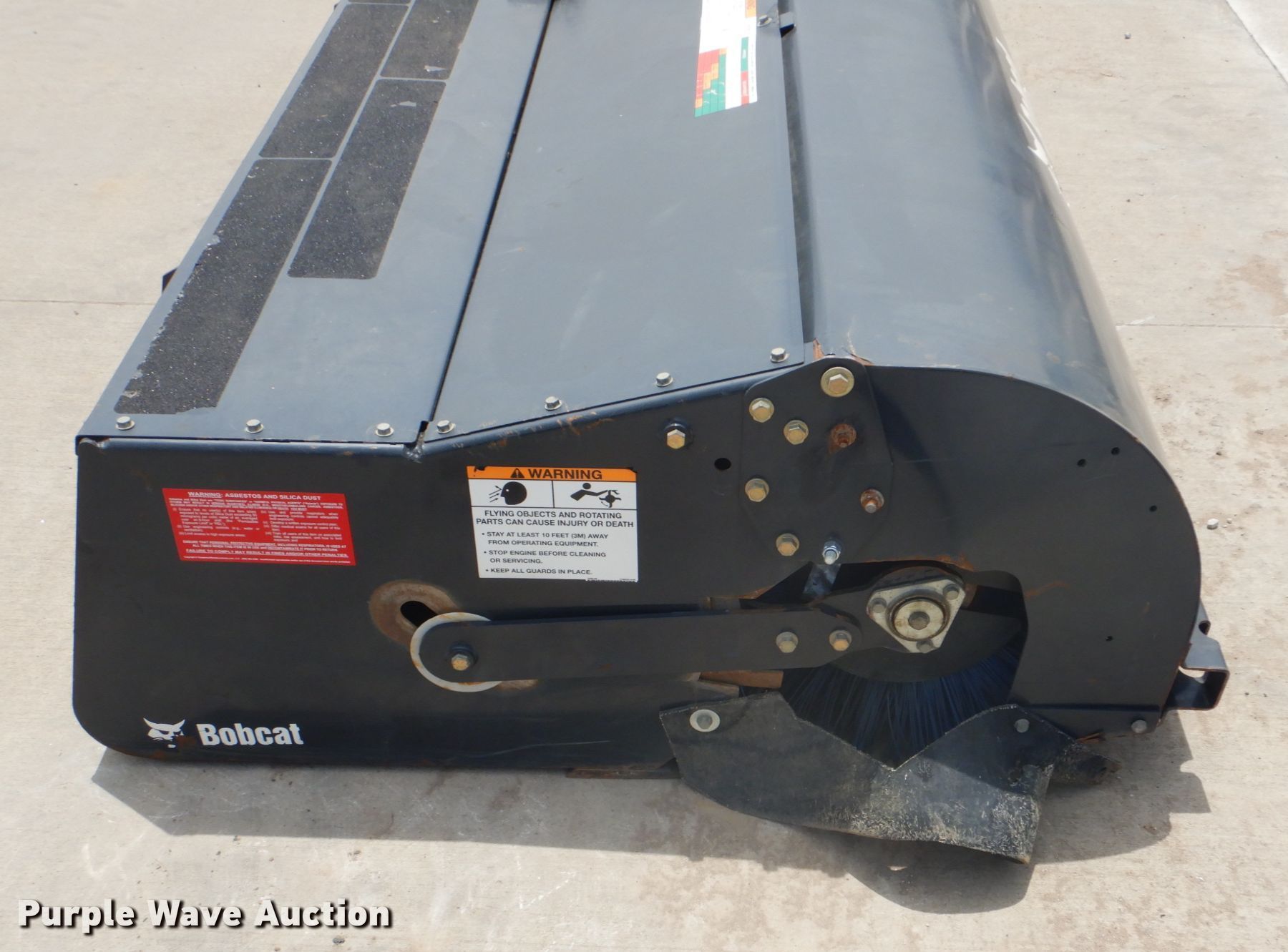 2015 Bobcat Sweeper 84 skid steer sweeper in Tulsa, OK | Item FT9277 ...