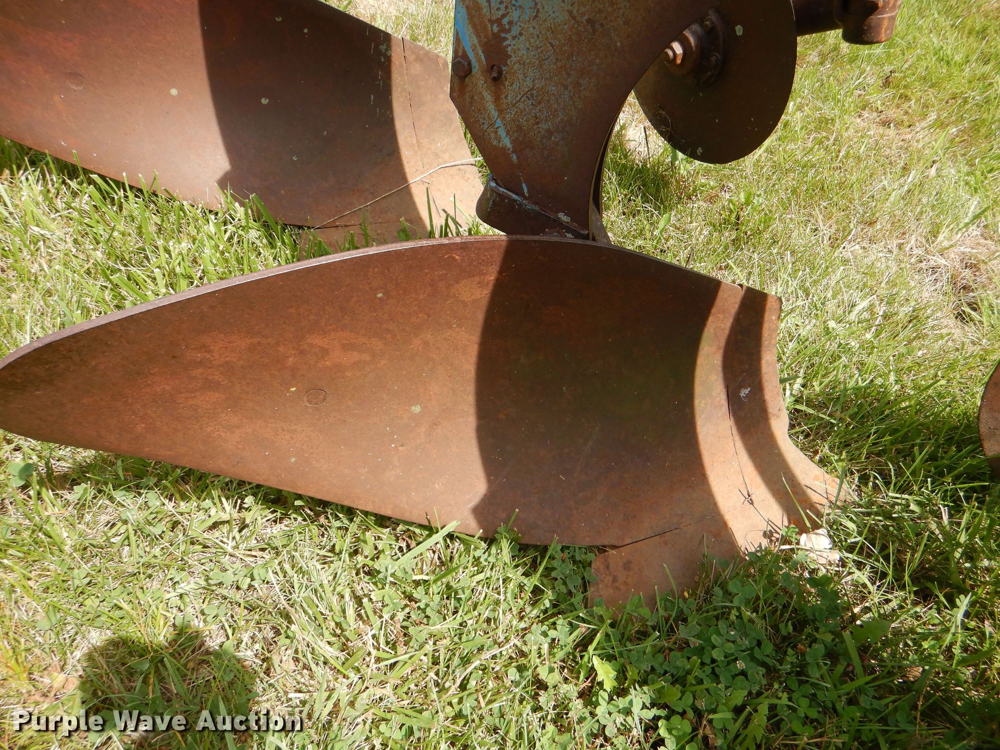 Ford 110 four bottom plow in Gridley, KS | Item FP9070 sold | Purple Wave