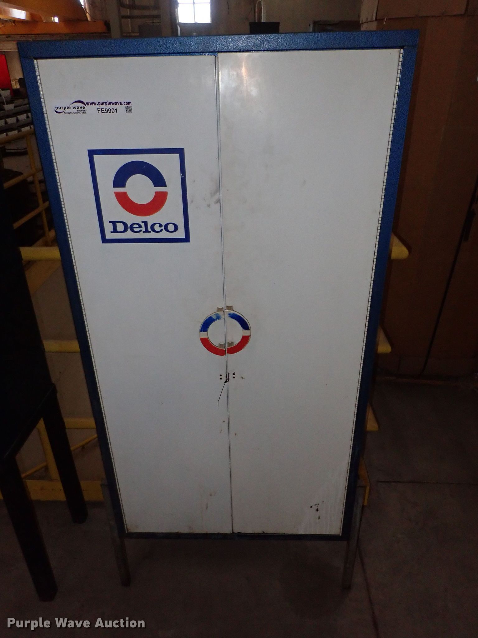 (2) Delco steel cabinets in Hutchinson, KS | Item FE9901 sold | Purple Wave