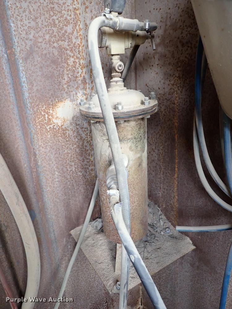 Sandblaster in Halstead, KS | Item FB9231 sold | Purple Wave