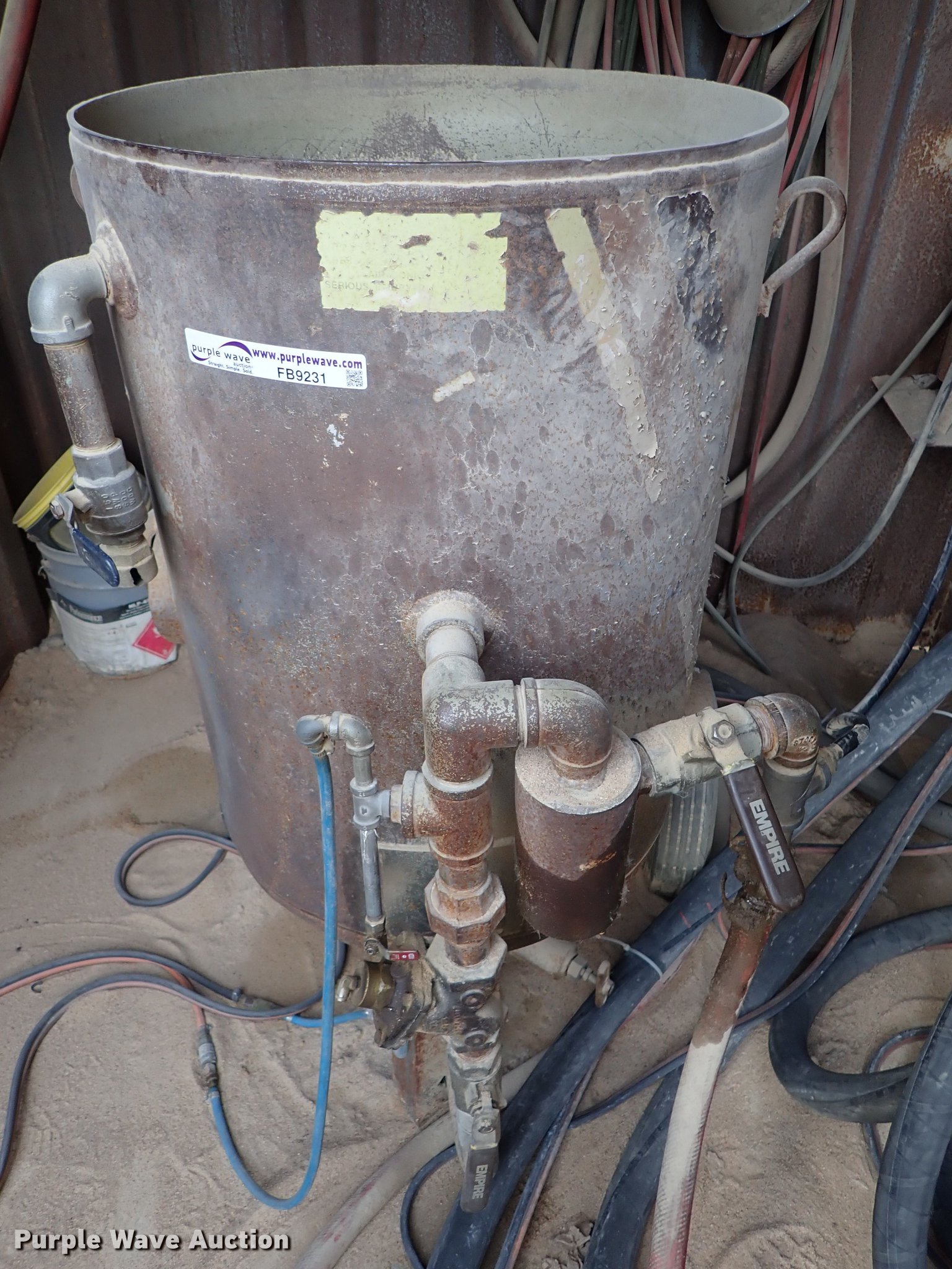 Sandblaster in Halstead, KS | Item FB9231 sold | Purple Wave