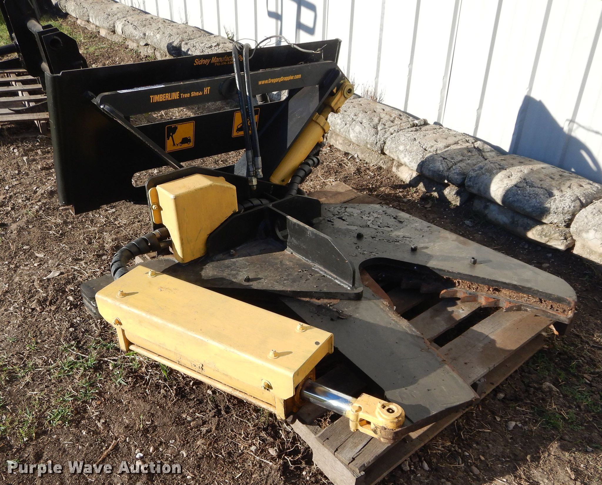 Sydney skid steer tree shear in Winfield, KS | Item FI9932 sold ...