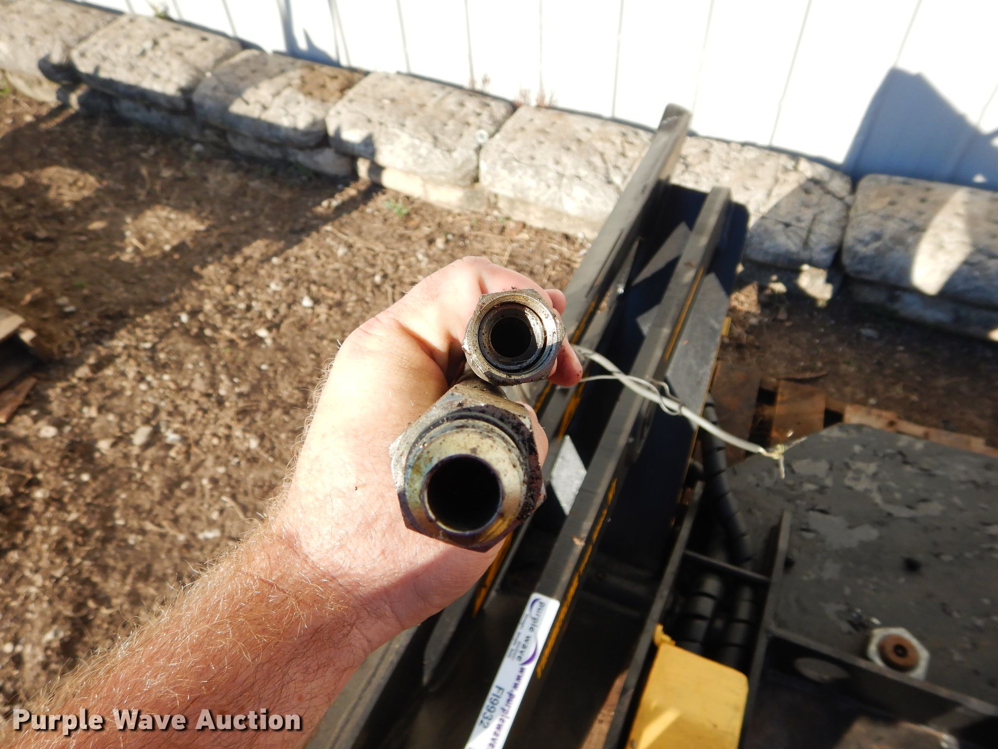 Sydney skid steer tree shear in Winfield, KS | Item FI9932 sold ...