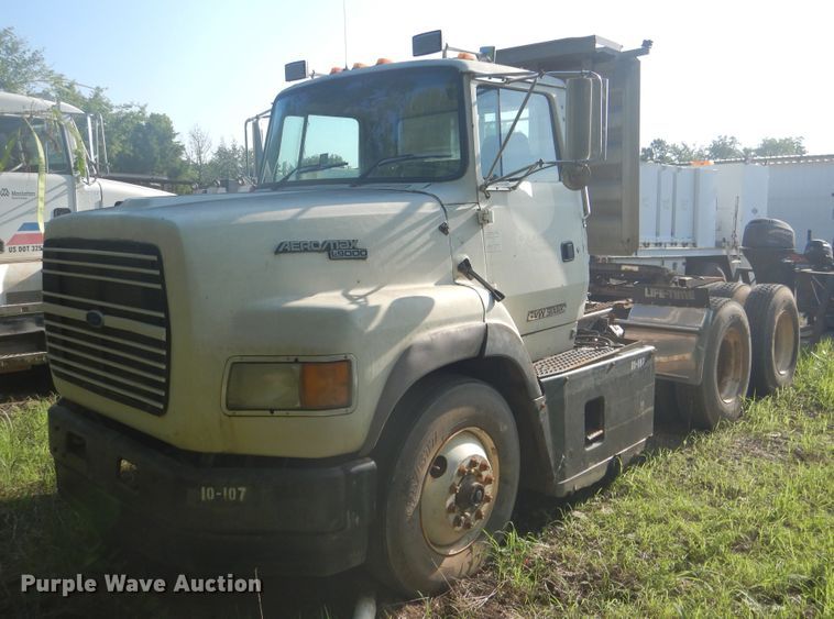 1995 Ford Aeromax L9000 semi truck in Muskogee, OK | Item DF2136 sold ...