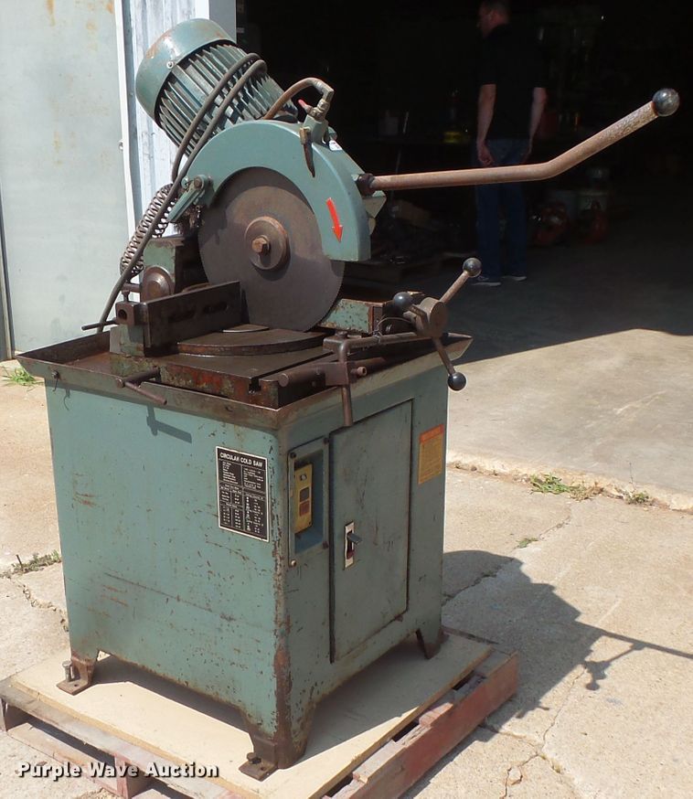 Circular cold saw in Clinton, IA | Item FM9476 sold | Purple Wave