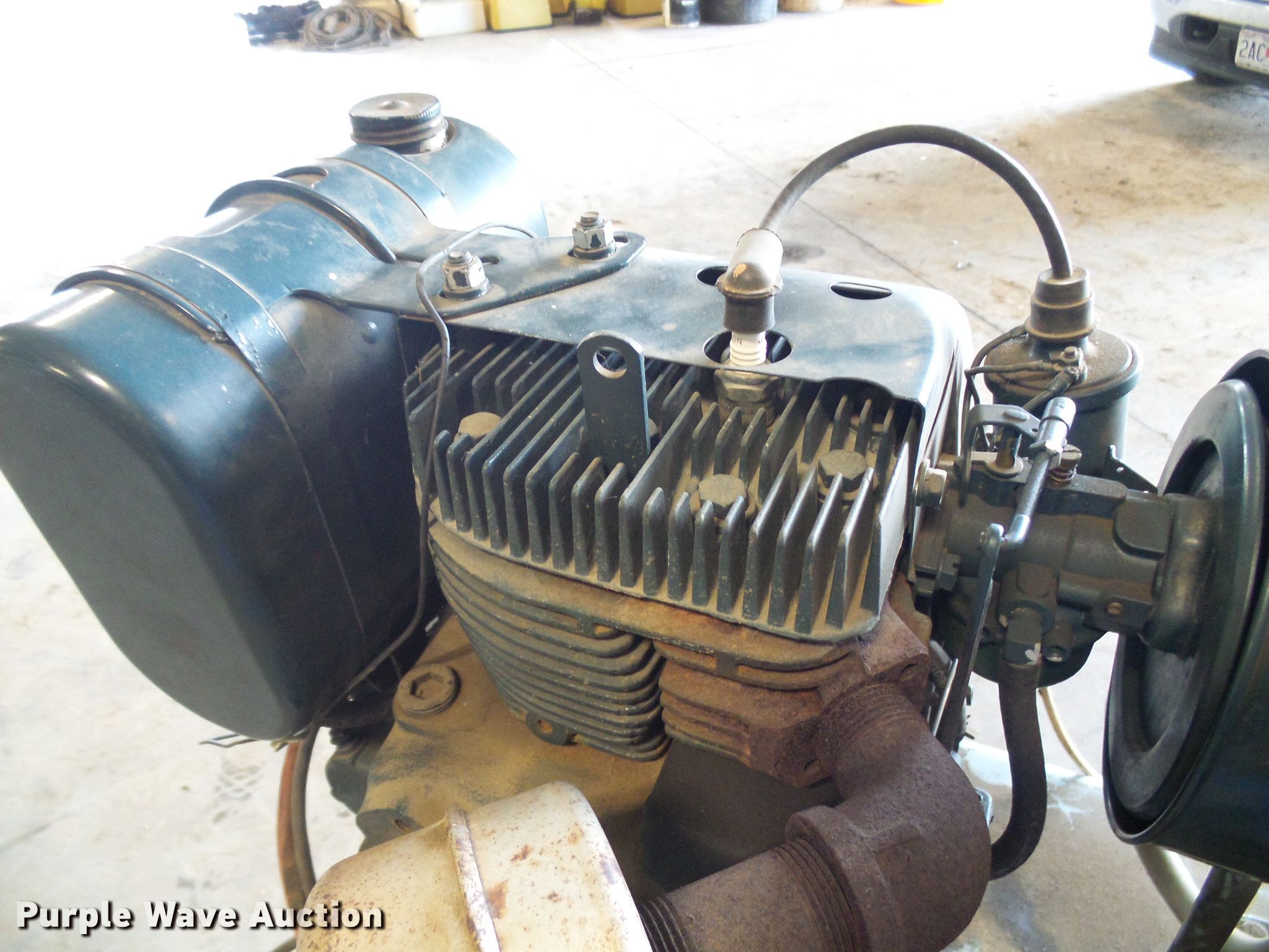 1986 Kargard Industries air compressor in Marshall, MO | Item DI0577 ...