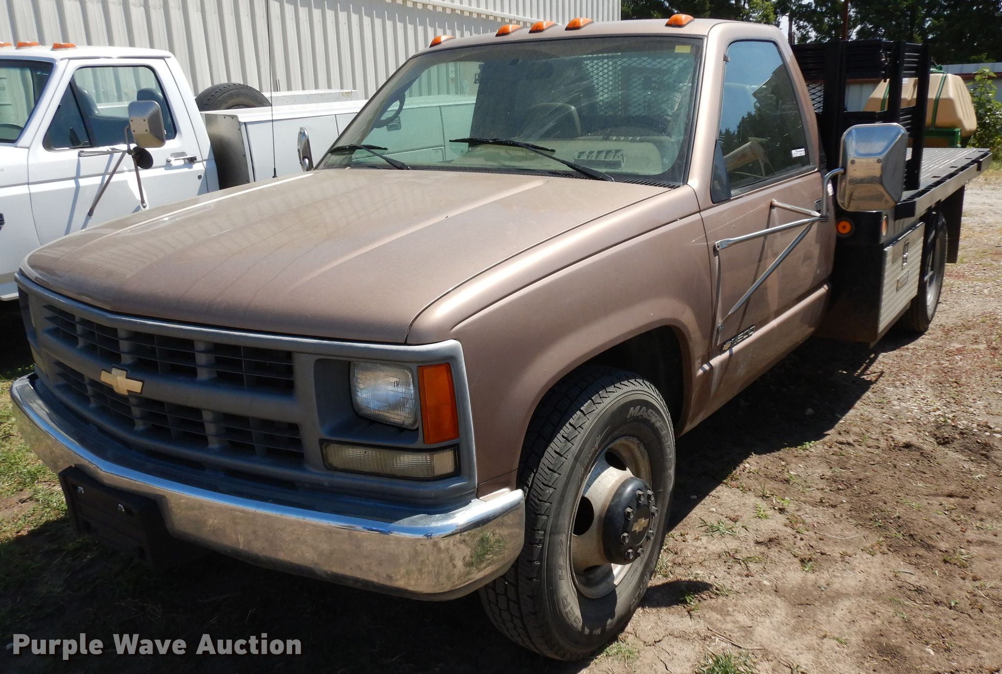 1995 Chevrolet Cheyenne 3500 flatbed pickup truck in Assaria, KS | Item ...