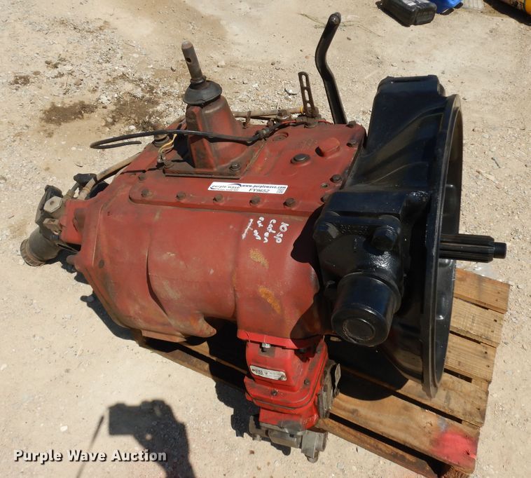Eaton Fuller Road Ranger 10 speed transmission in Russell, KS | Item ...