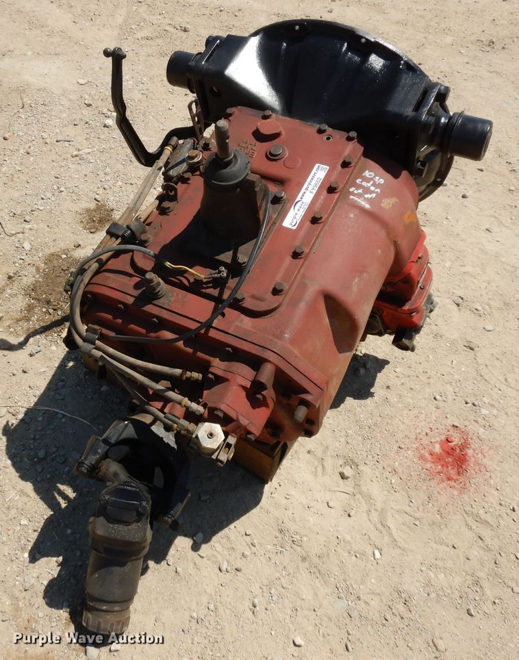Eaton Fuller Road Ranger 10 speed transmission in Russell, KS | Item ...