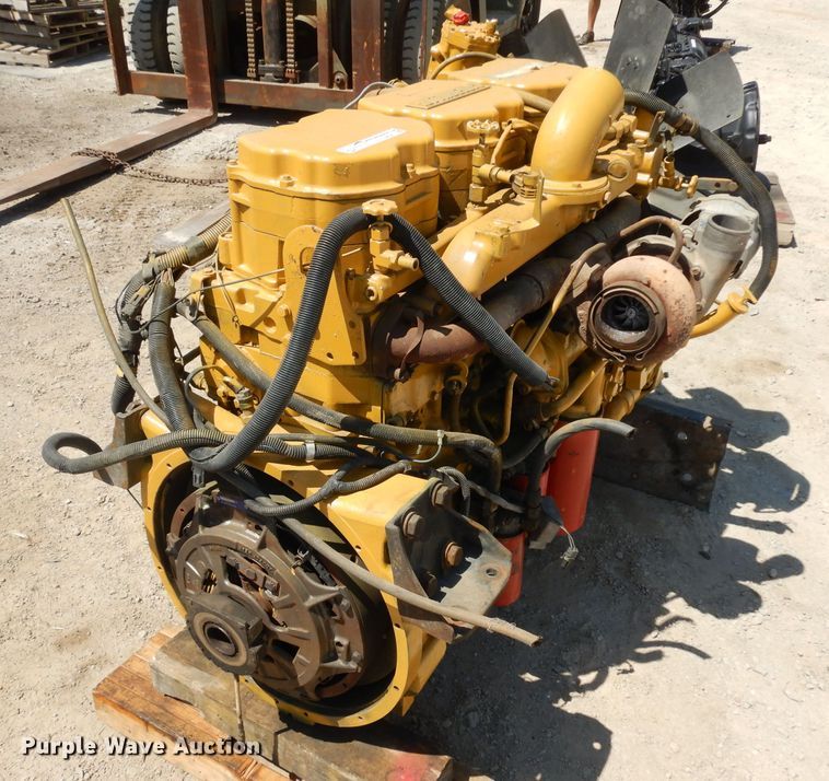 Caterpillar 3176 10.3L six cylinder diesel engine in Russell, KS | Item ...