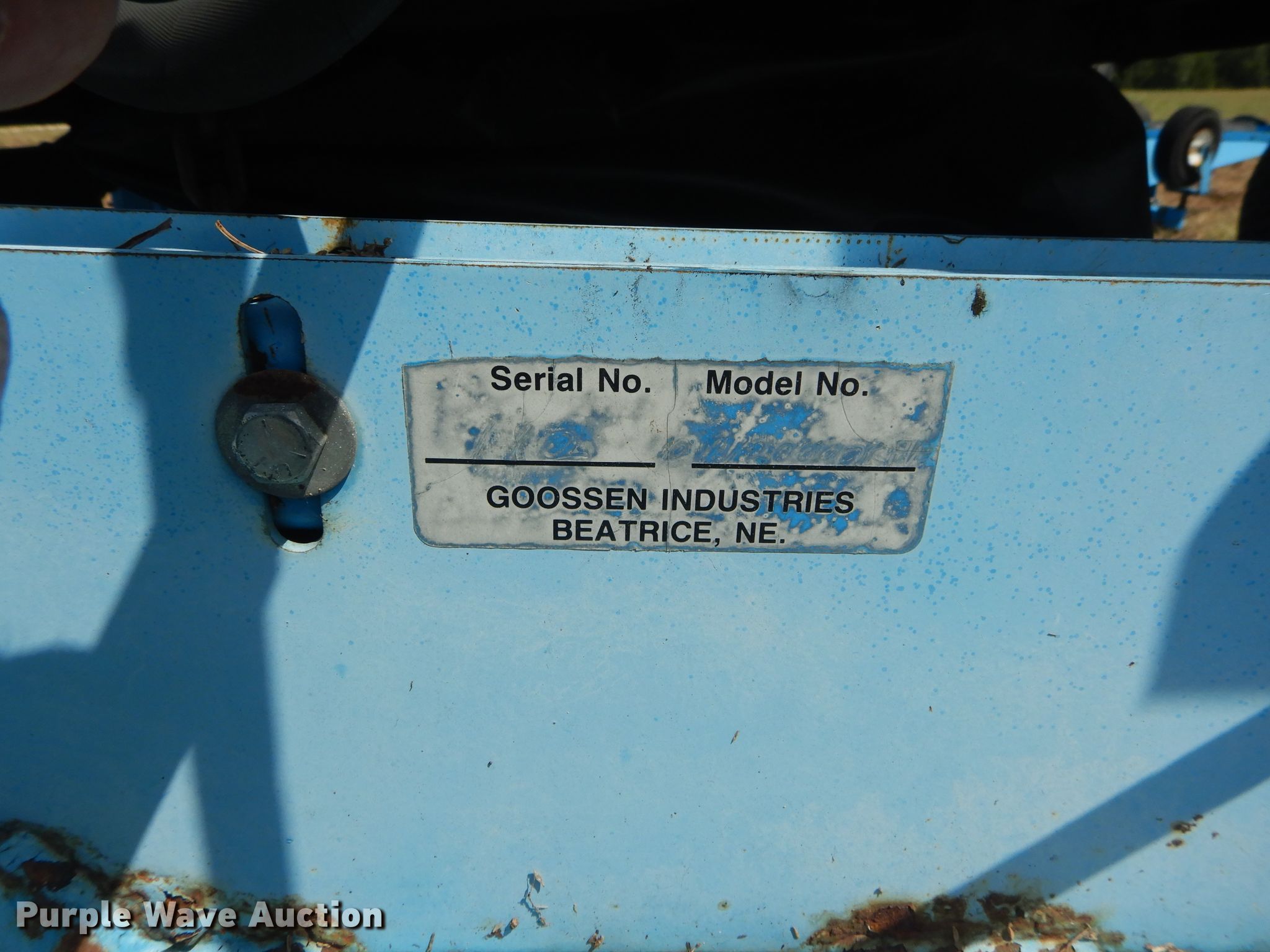 Goossen-Versa vacuum in Whitesboro, TX | Item DI1754 sold | Purple Wave