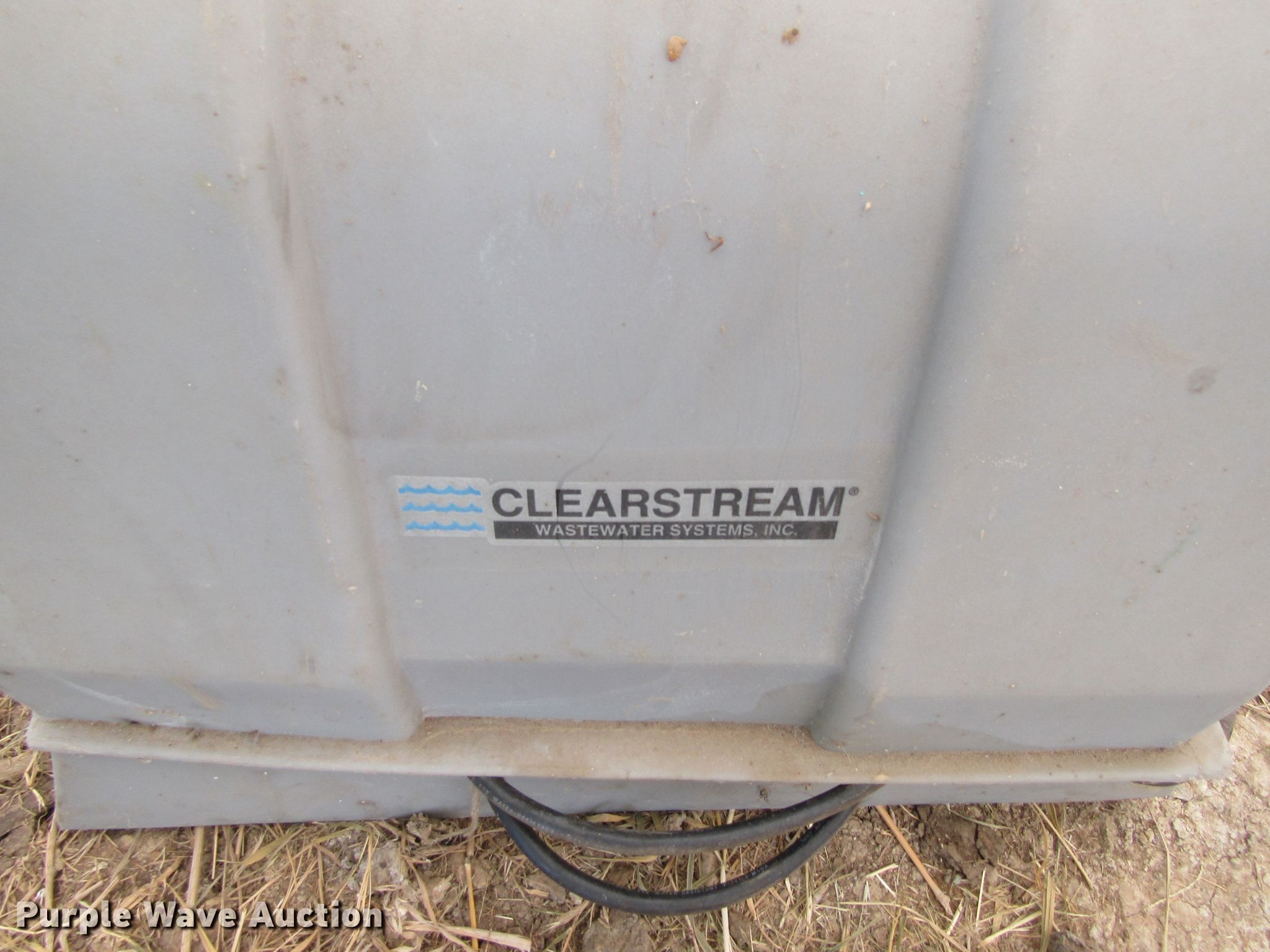 Clearstream aerobic septic pump and tank in Hedrick, IA | Item FD9272 ...