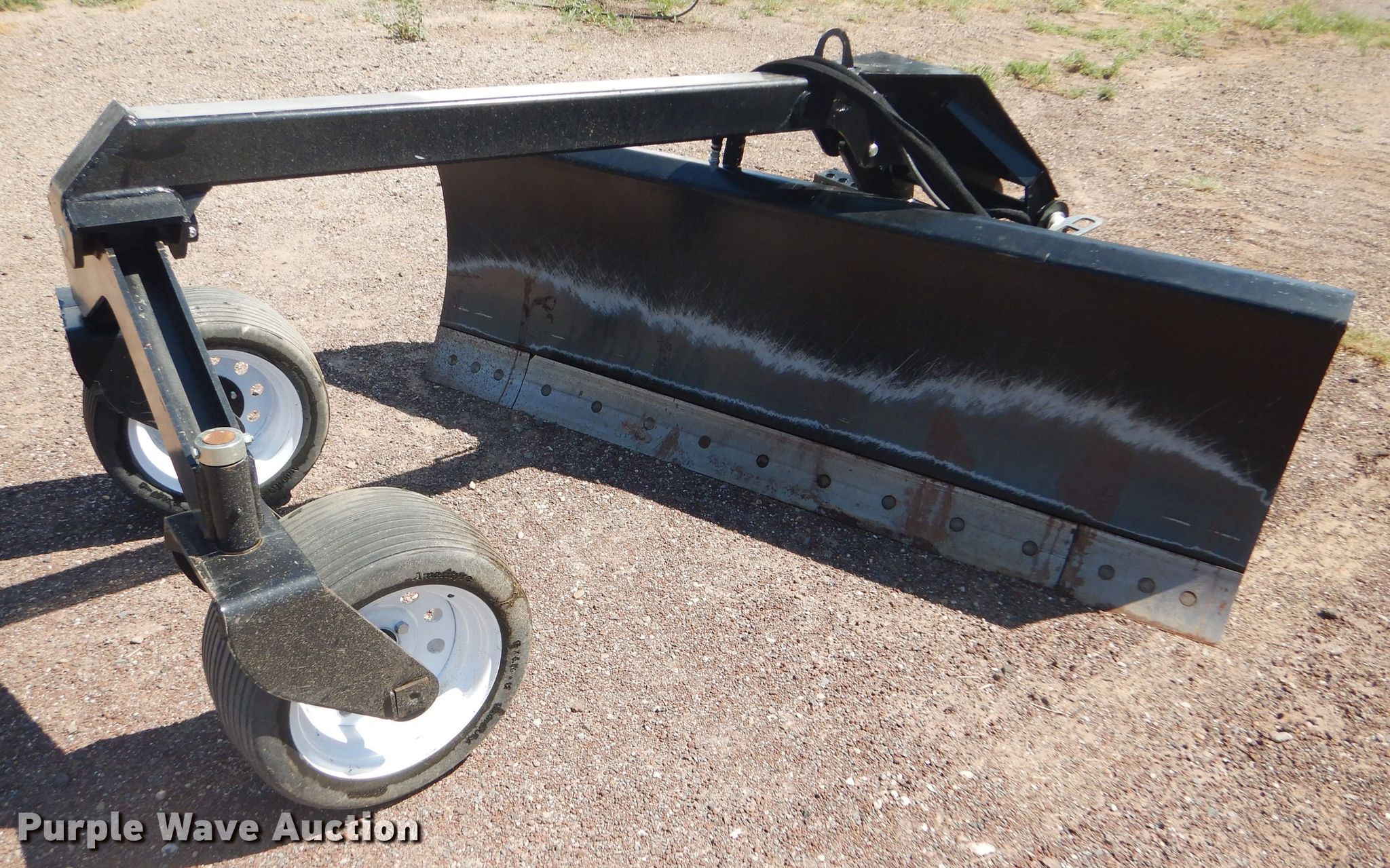 Quick Attach skid steer six-way grader blade in Keyes, OK | Item FY9688 ...