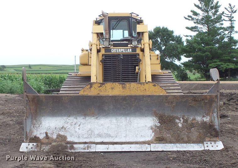 2002 Caterpillar D6R LGP dozer in Moville, IA | Item FU9275 sold ...
