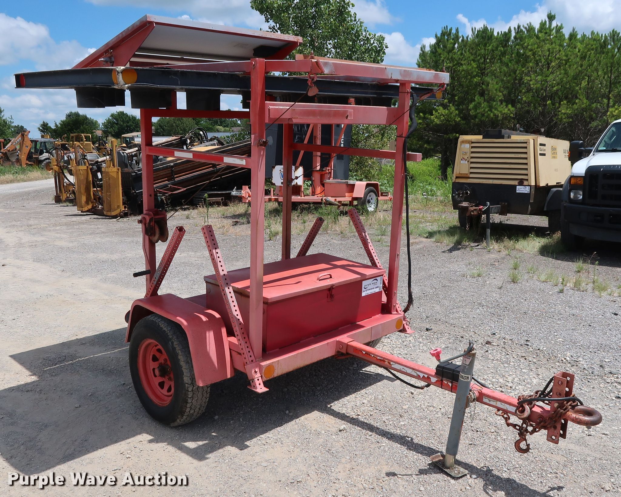 1997 Winco Sunray AB25 arrow board trailer in Sulphur, OK | Item DG4083 ...