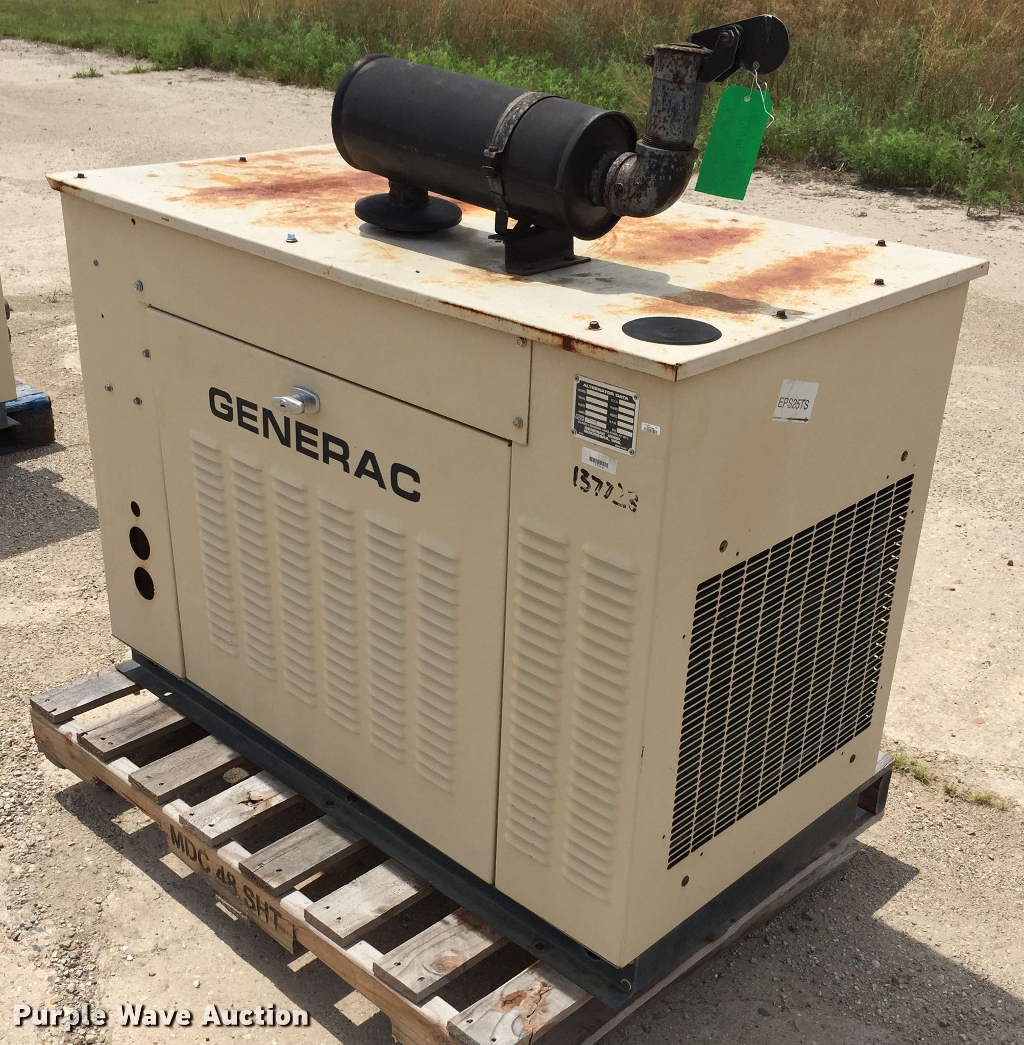 1998 Generac generator in Springfield, IL | Item G1873 sold | Purple Wave