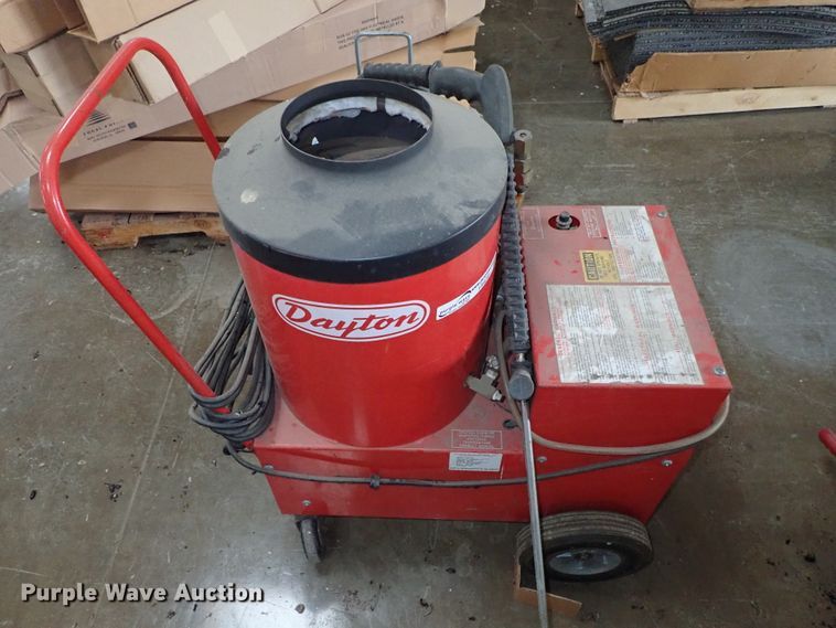 Dayton 52170A pressure washer in Wichita, KS | Item FR9291 sold ...