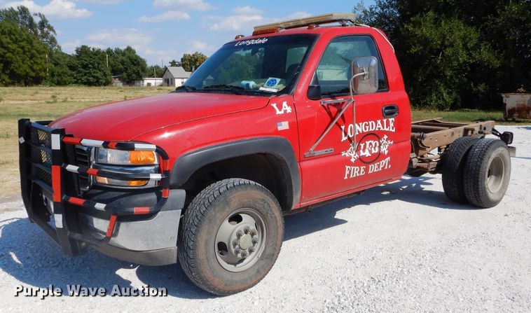 2002 GMC Sierra 3500 pickup truck cab and chassis in Longdale, OK ...