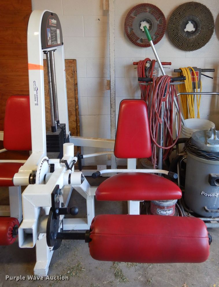 ProMaxima leg extension machine in Concordia, KS | Item GG9036 sold ...