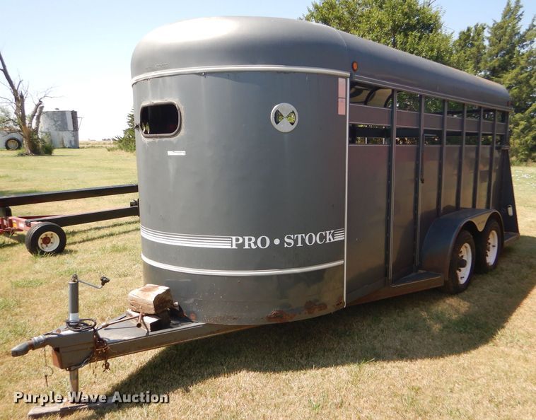 1999 Pro Stock livestock trailer in Galatia, KS | Item FY9707 sold ...