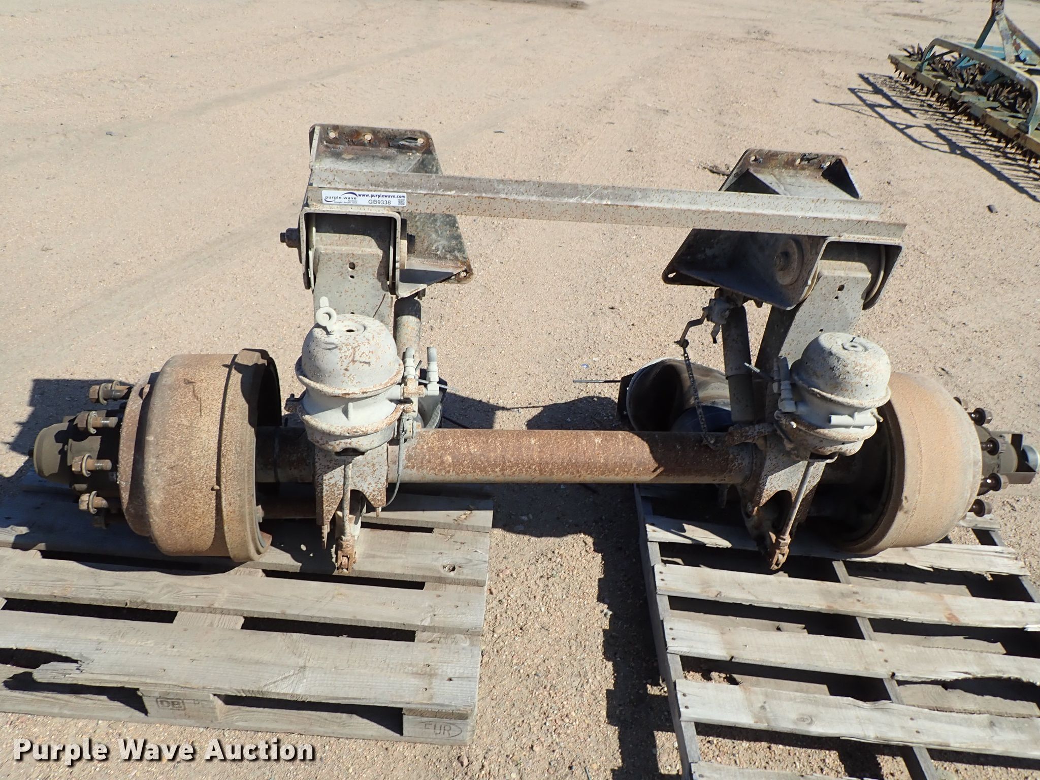 Axle assembly in Kinsley, KS | Item GB9338 sold | Purple Wave