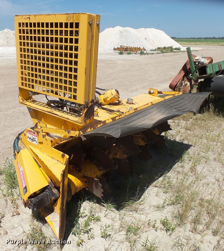 Brown Bear tiller in Gayville, SD | Item DX9207 sold | Purple Wave