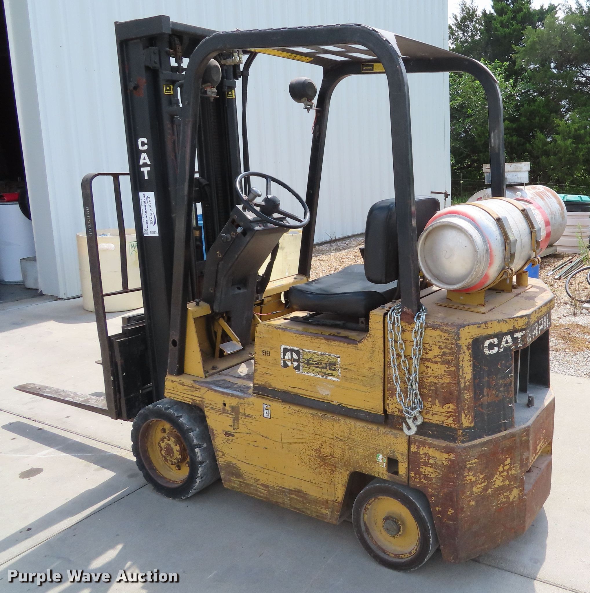 Caterpillar T30D forklift in Lawrence, KS | Item DE2374 sold | Purple Wave