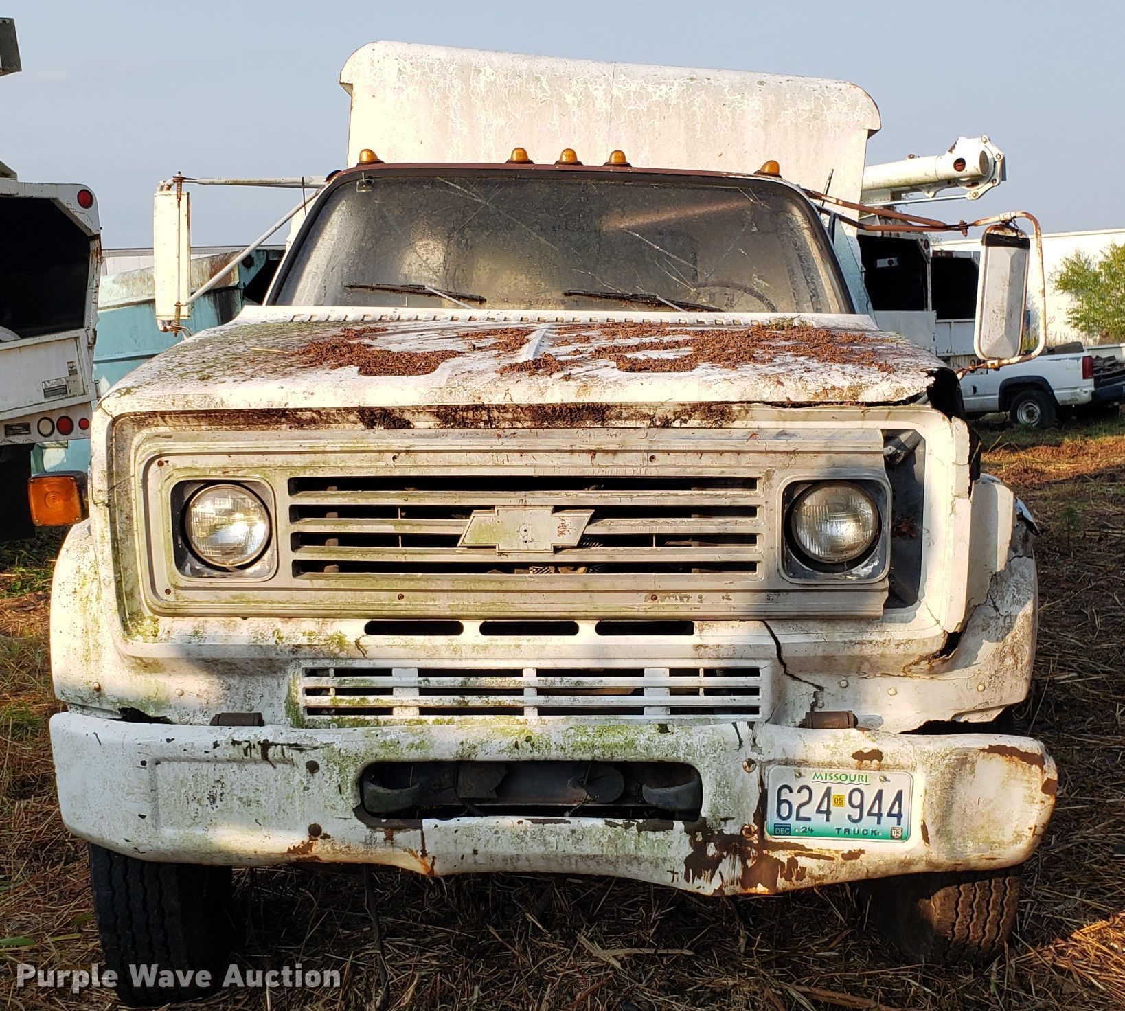 1990 Chevrolet C6000 chipper truck in Springfield, MO | Item DH2810 ...