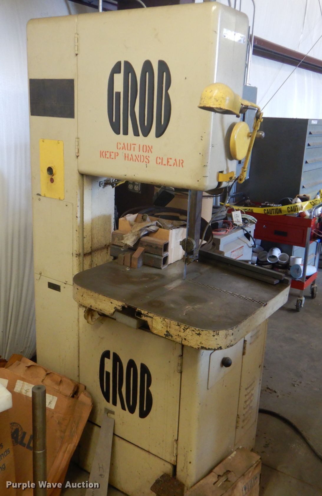 Grob bandsaw in Clinton, IA | Item FT9347 sold | Purple Wave