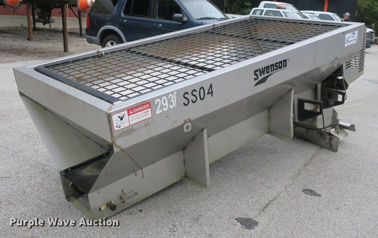Swenson stainless steel spreader in Branson, MO | Item DB10213 sold ...