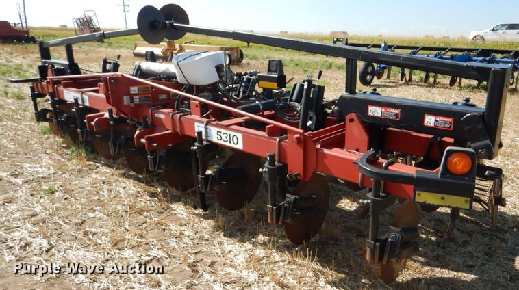 Case IH Nutri-Till'r 5310 strip-till applicator in Lenora, KS | Item ...
